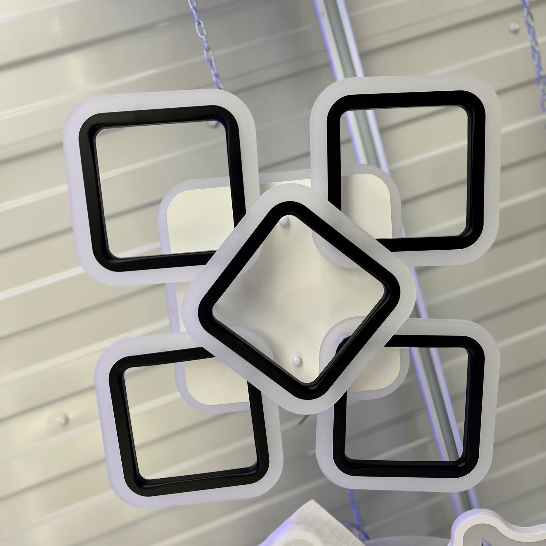 Потолочная LED-люстра с диммером и подсветкой 150W (8060/4+1WH) 8060/4 ...